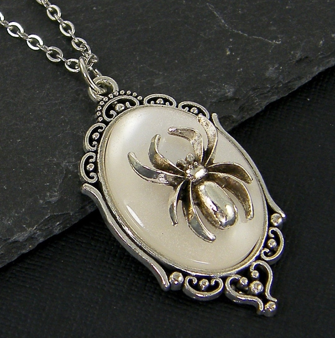 Silver Spider Necklace, White and Silver Goth Spider Pendant, Victorian ...