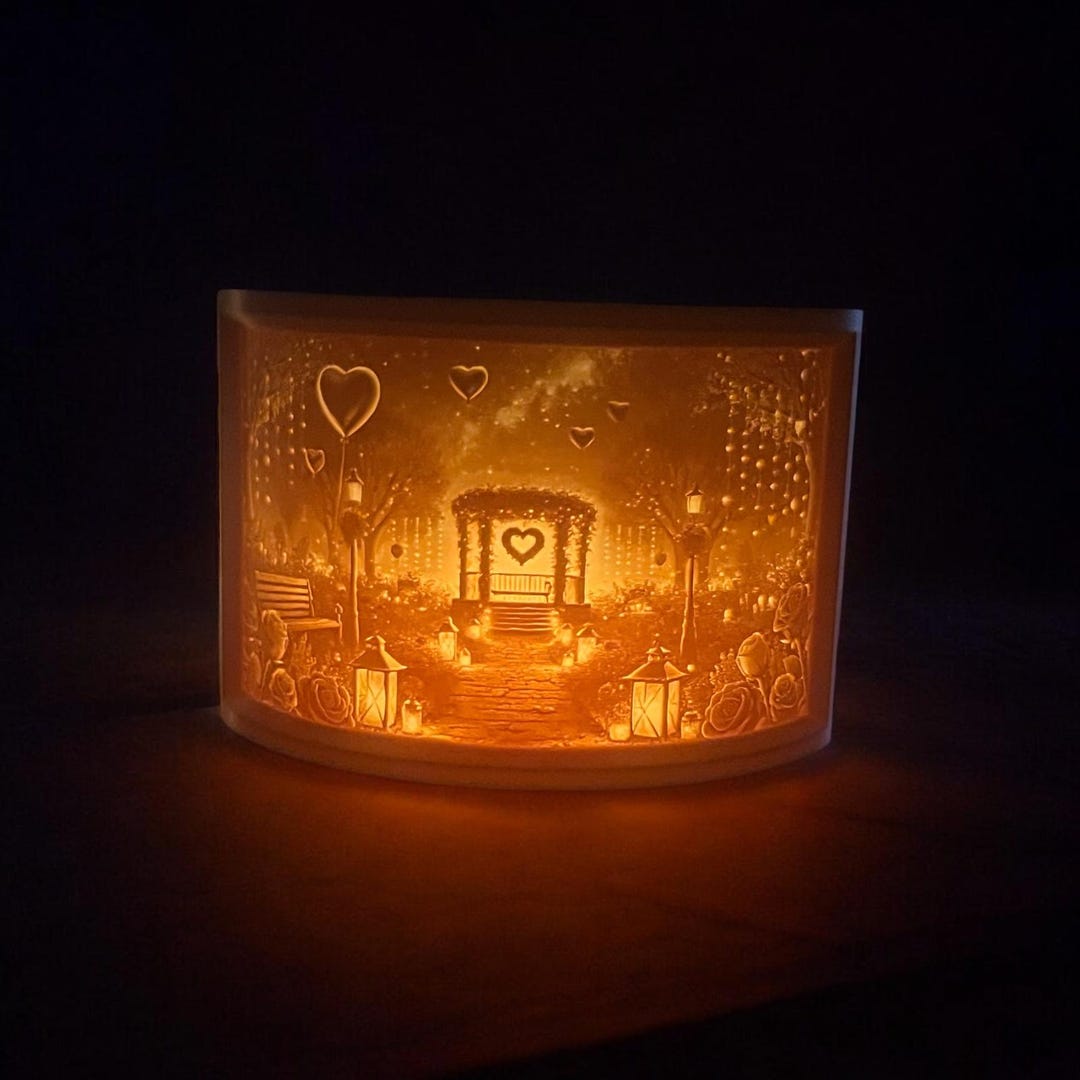 Valentine’s Candle Lamp – Romantic Love Scene Night Light - Etsy