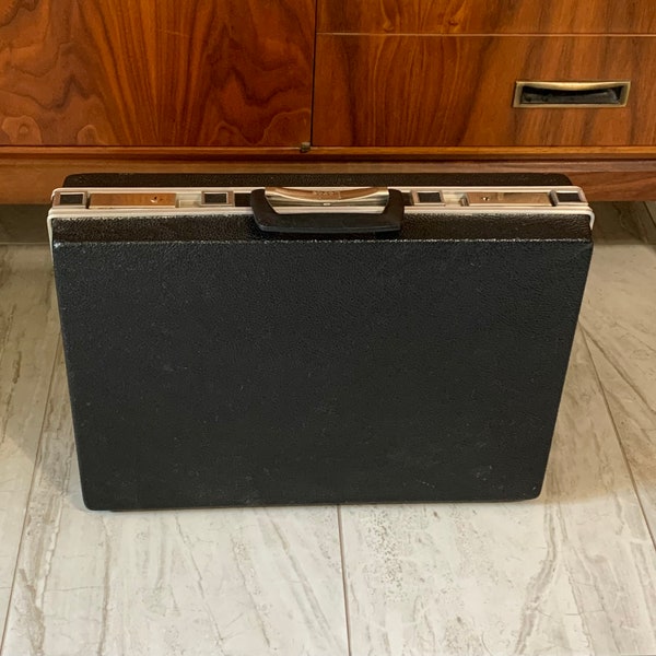 Vintage Briefcase - Etsy