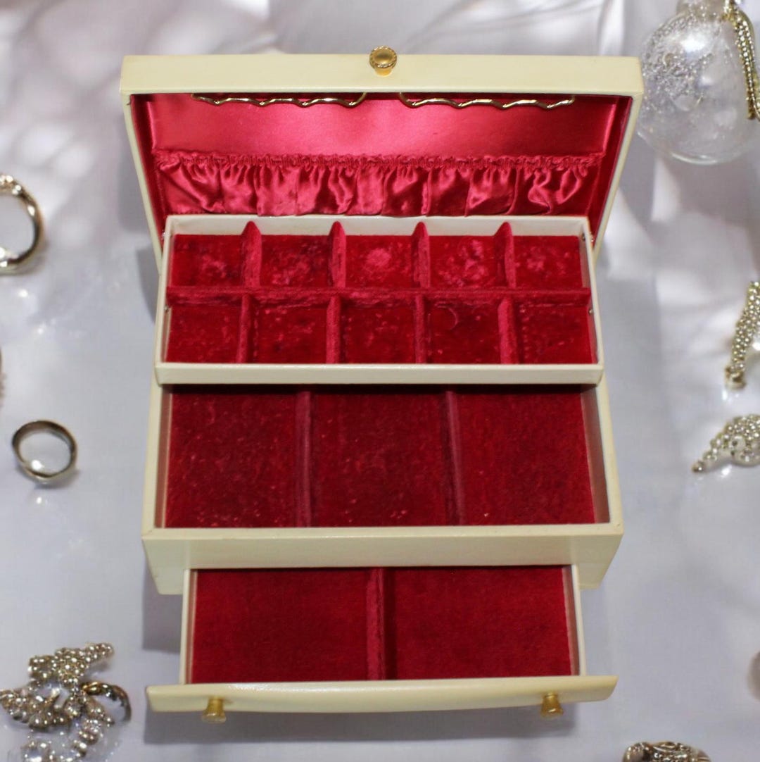 Vintage Lady Buxton 3 Tier off White Jewelry Box - Etsy