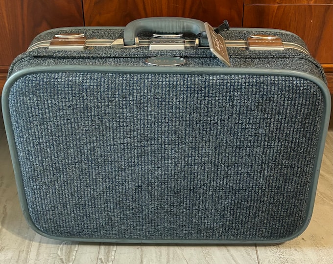 Sweet Vintage Skyway Blue Tweed Suitcase With Wheels and Pull Strap - Etsy