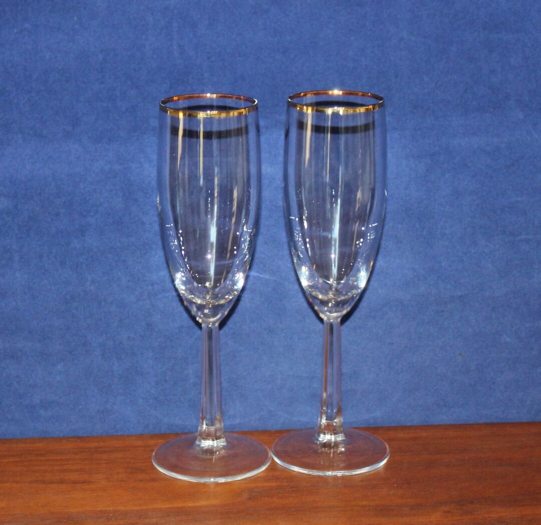 Vintage Set of 2 Gold Rim Fluted Champagne / Toasting Glasses - Etsy
