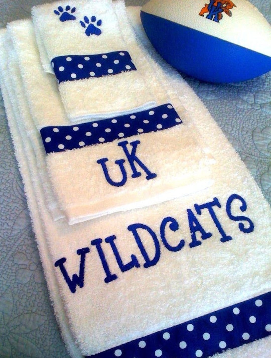 College Themed Embroidered Towels UK Cats Kentucky Wildcats College ...