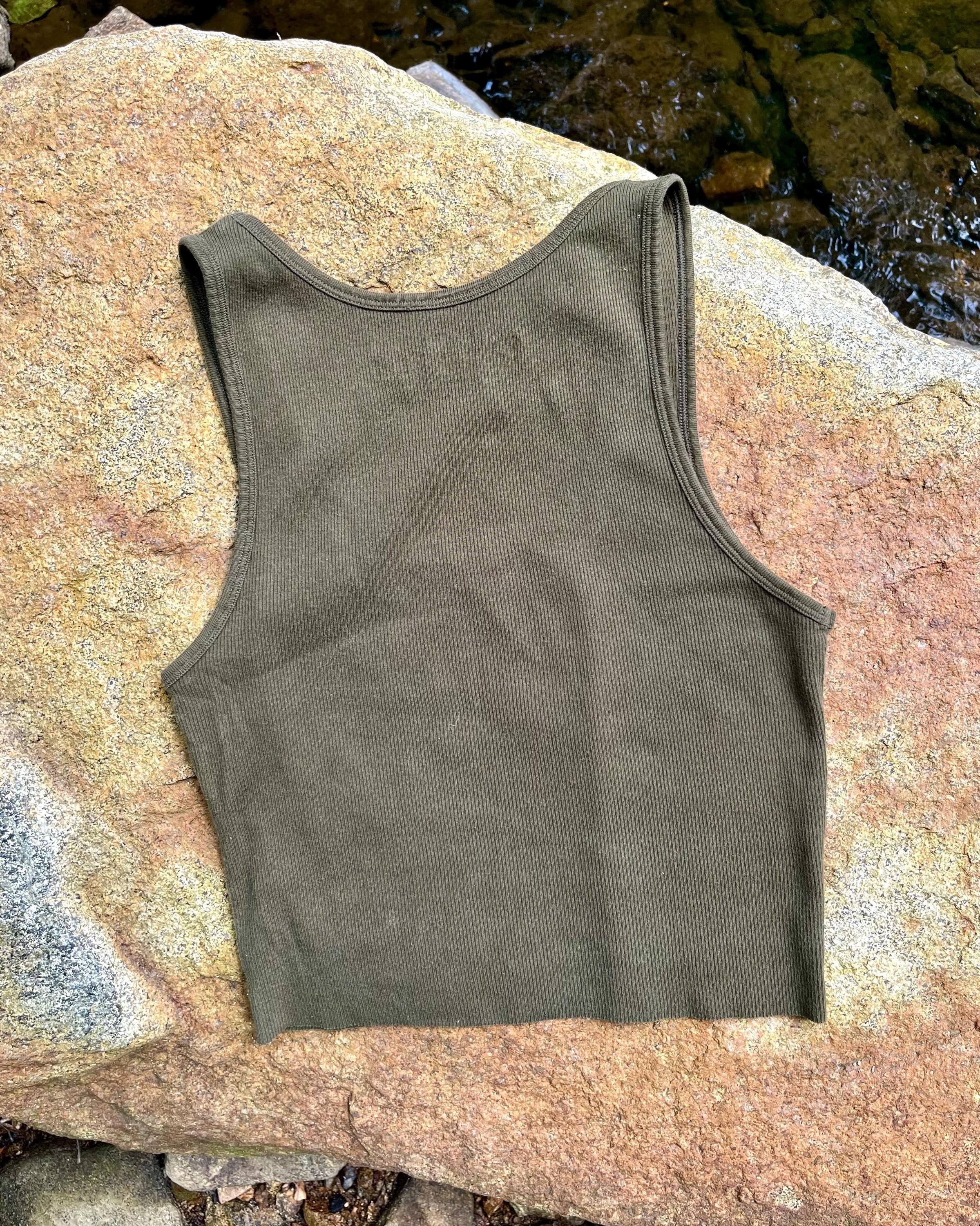 Upcycled Cropped Ribbed Forest Green Tank With Handmade Pea Patch - Etsy