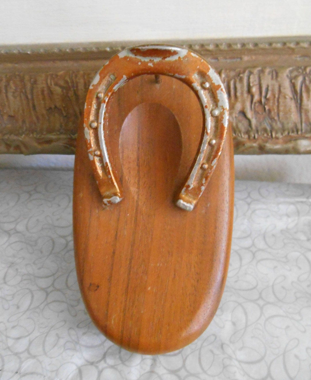 Horse Shoe Pipe Rest - Vintage - Etsy