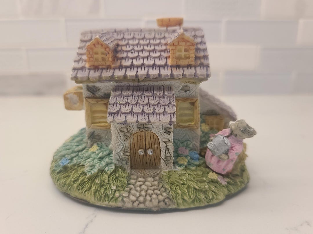 Storybook Mouse Cottage - Etsy