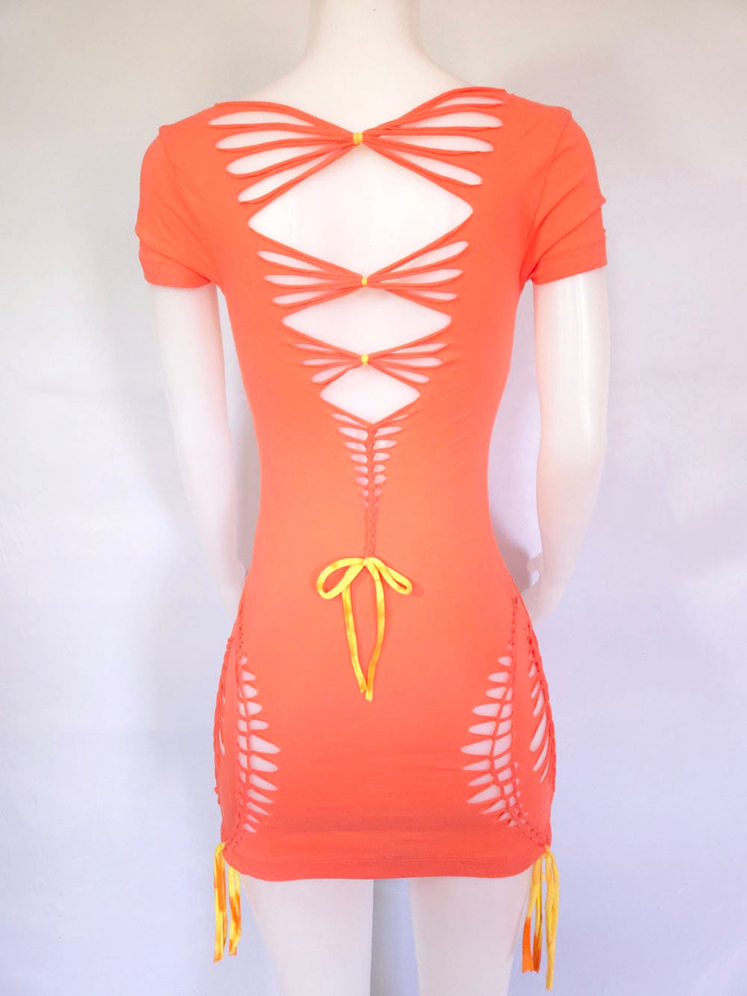 TEMPTRESS COLLECTION - SMALL - Dreamsicle Delight Dress - Vogue Mexico ...
