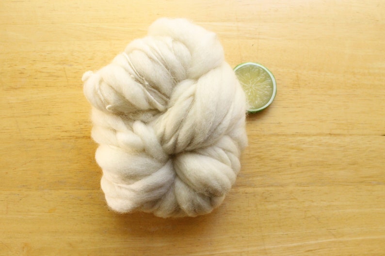 Cream Yarn Thick and Thin Yarn Hand Spun BFL Yarn Knitting - Etsy