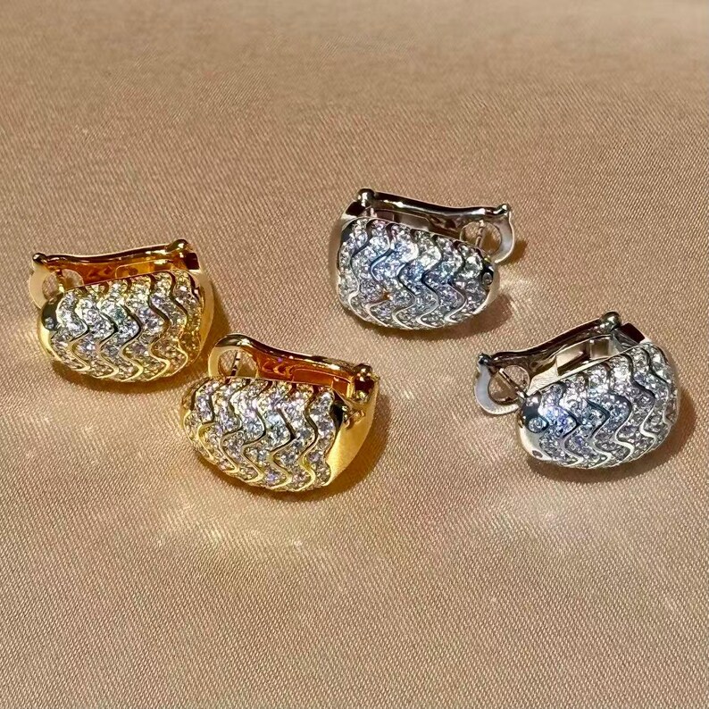 Italian Vintage Old Money Wave Pattern Full Diamond Stud Earrings ...