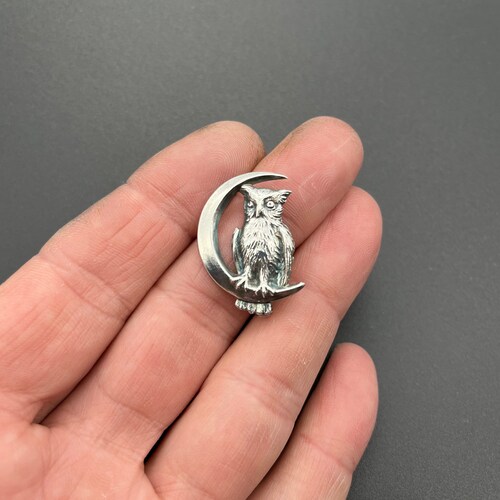 Half Moon Brooch - Etsy