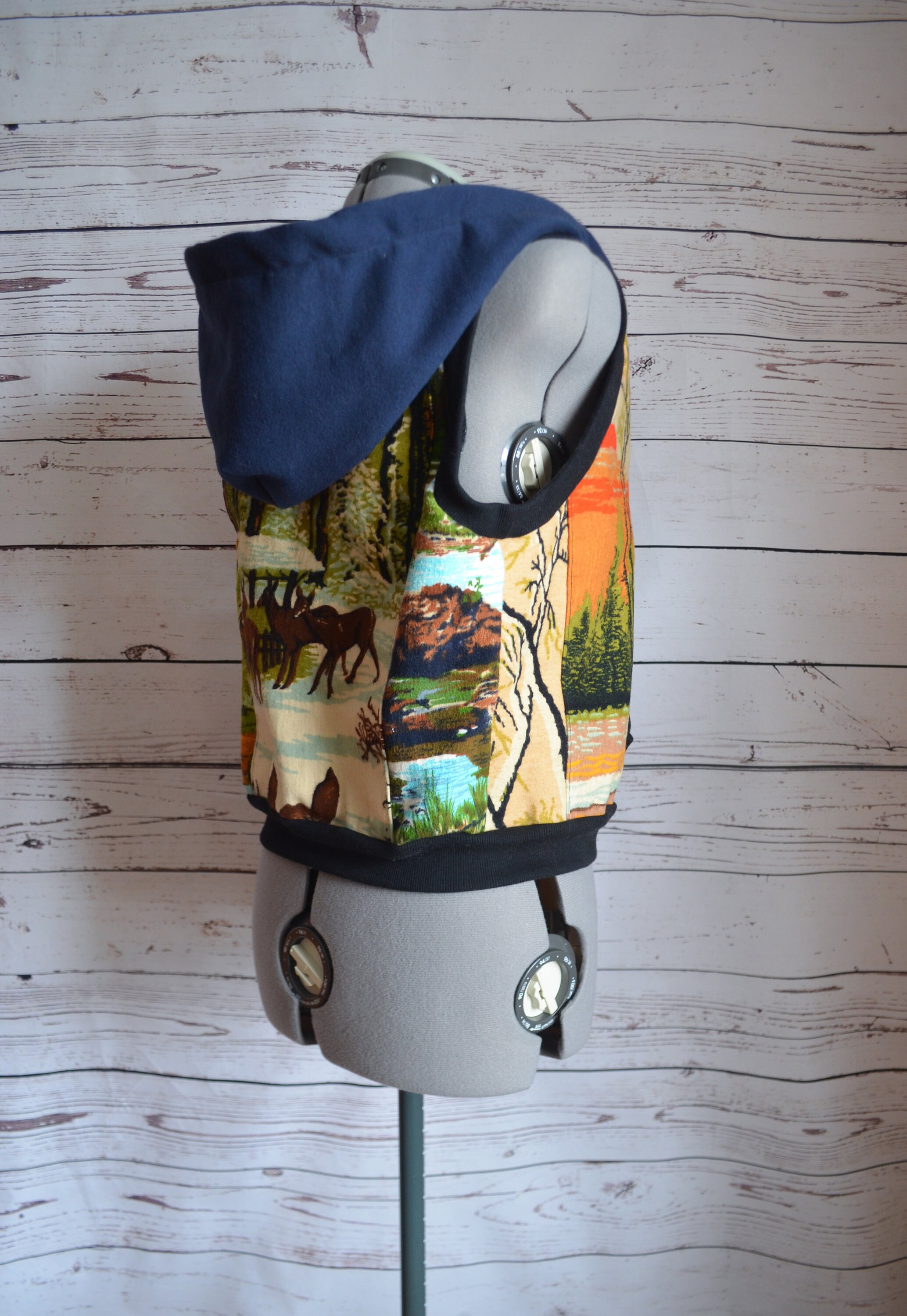 Vintage Velvet Upcycled Deer Tapestry Fall Vest Size Small - Etsy