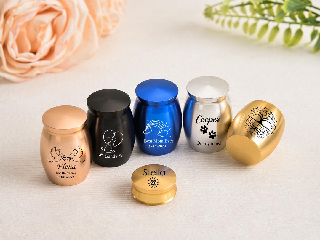 Engraved Pet Ashes Urn, Personalized Mini Memorial Keepsake for Dogs ...