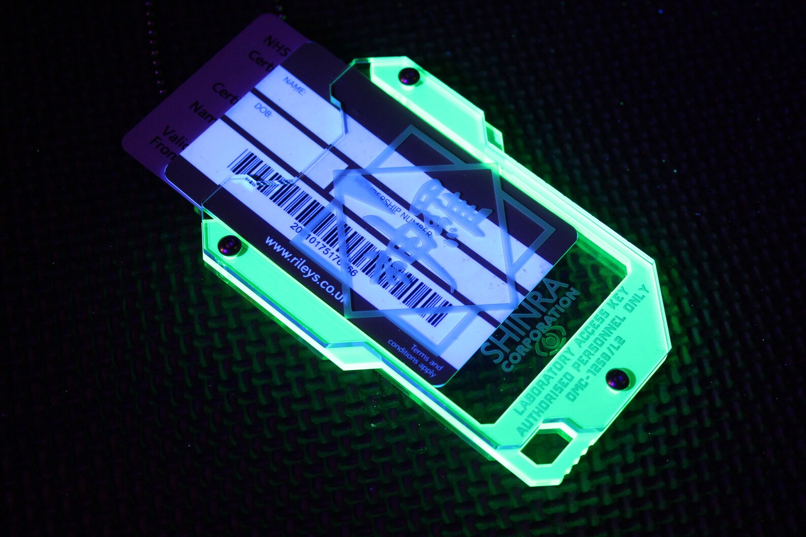 Cyberpunk Shinra Corp Keycard Style Card ID Holder - Etsy Canada