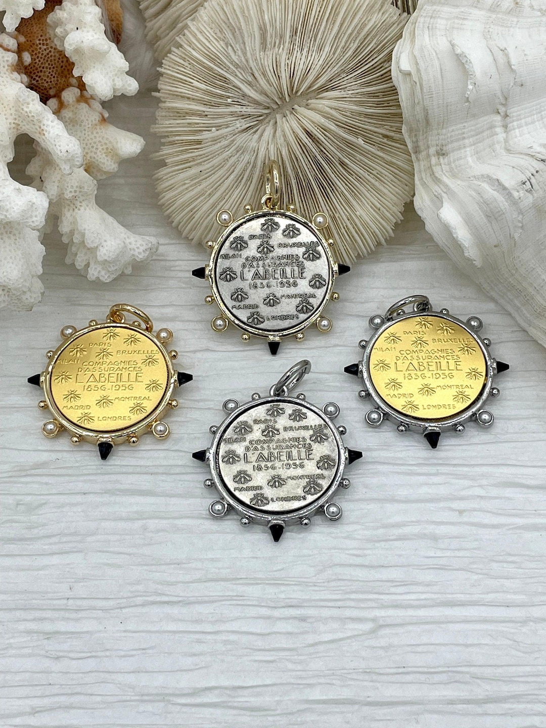 L'abielle Bee Coin Pendant,french Bee Coin W/ Bezel,bee Pendant, 2 ...