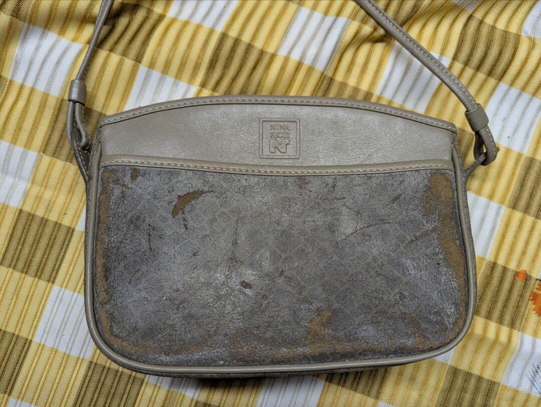 Vintage Nina Ricci Leather & Suede Shoulder Bag • Made in Italy • Beige ...
