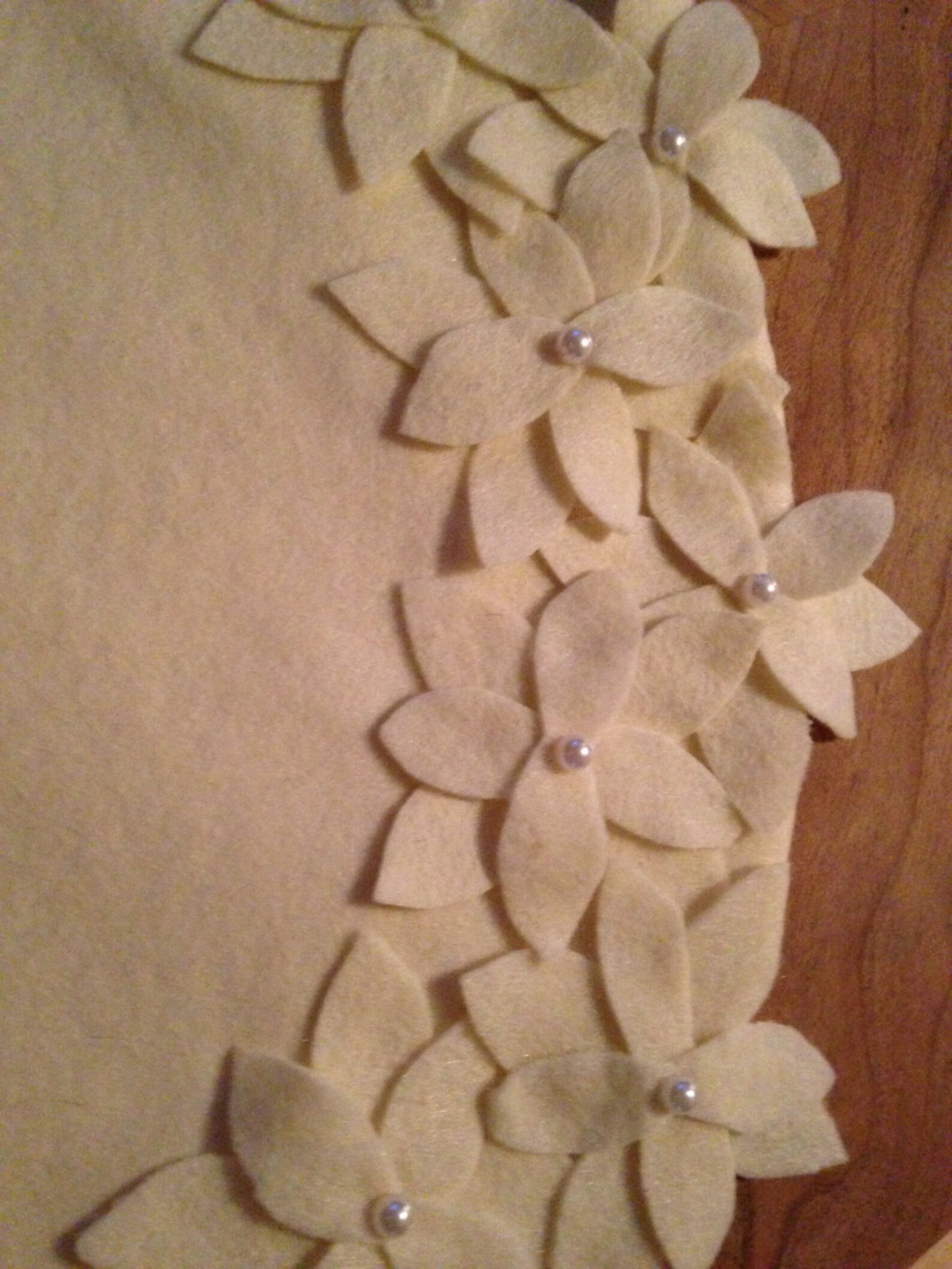 Free Shipping Tree Skirt Beige Felt Small Spring Tree Skirt Boho Decor ...