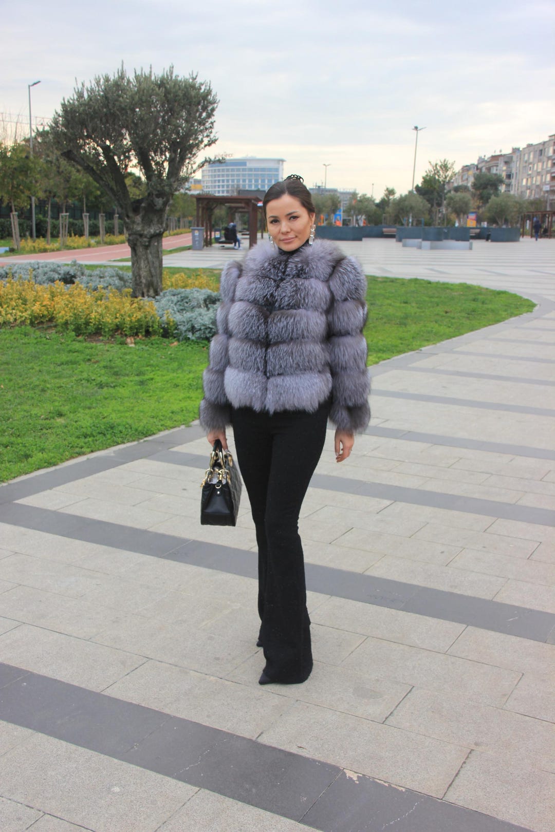 Real Fox Fur Silver Grey Jacket – Luxury Handmade Cropped Fur Coat ...