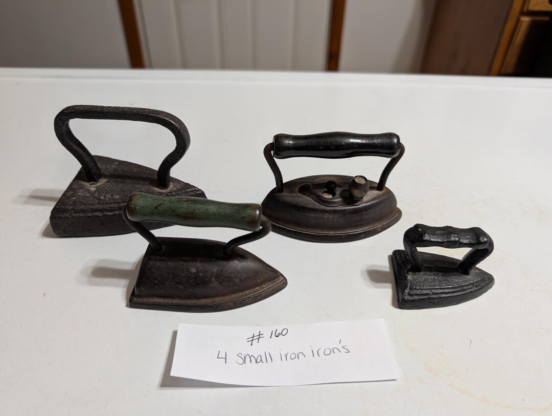 Antique Mini Sad Irons – Lot of 4 Small Cast Iron Irons - Etsy