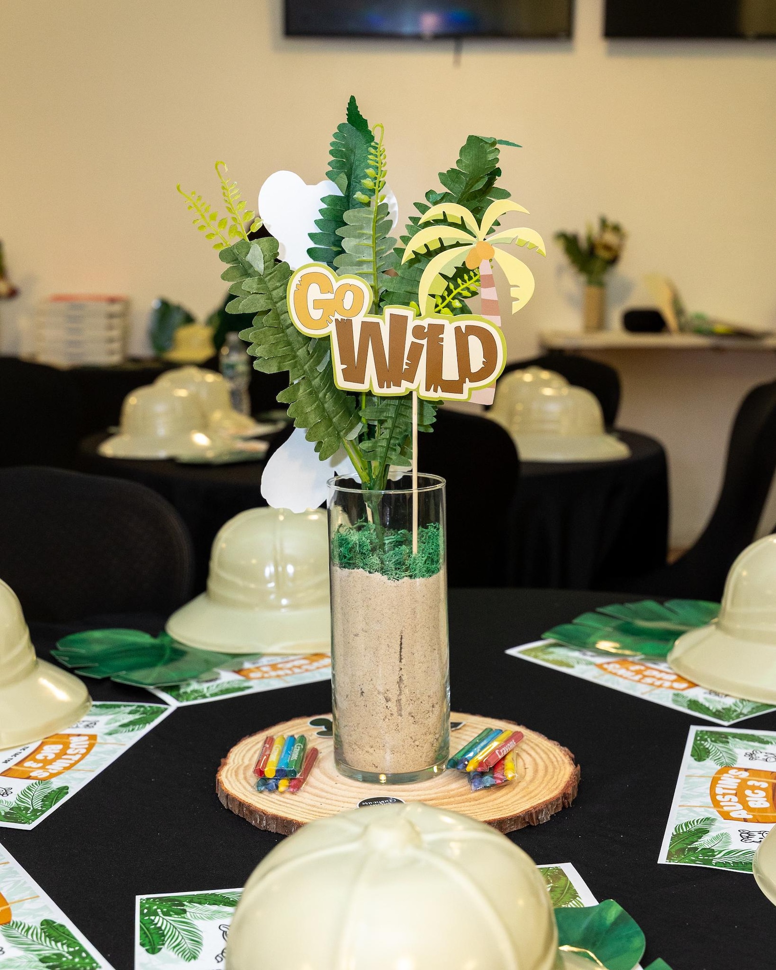 Safari Birthday Centerpiece | Jungle Party Table Decor | Custom Name ...