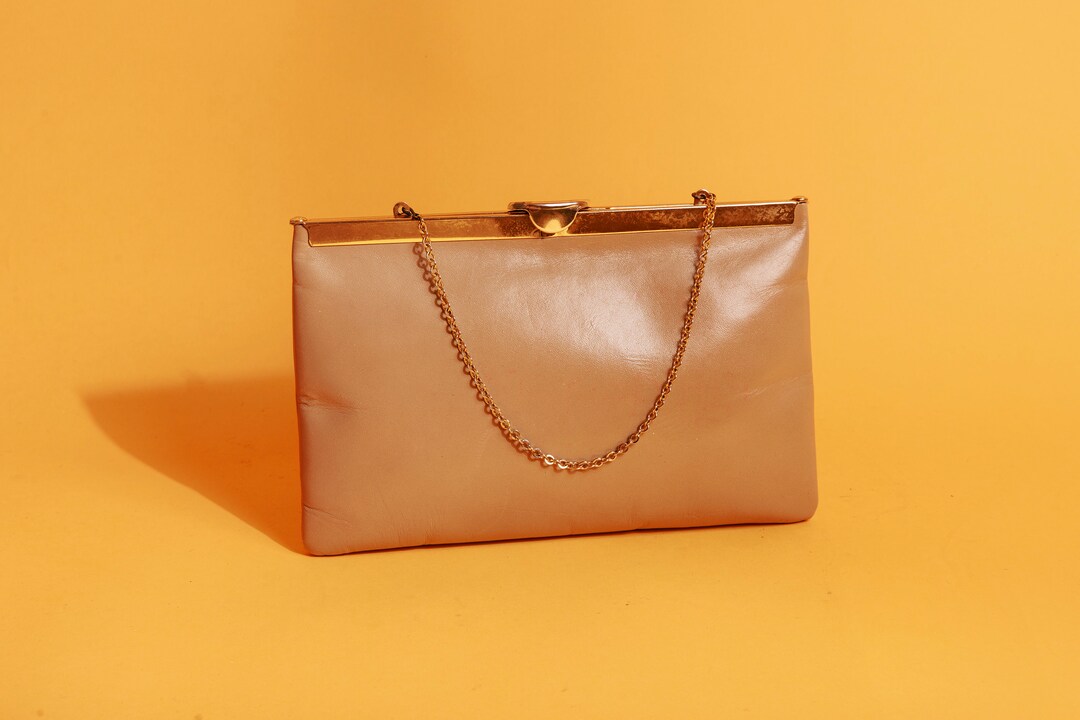 80s Tan Khaki Leather Chain Purse Vintage Gold Hardware Closure Clutch ...