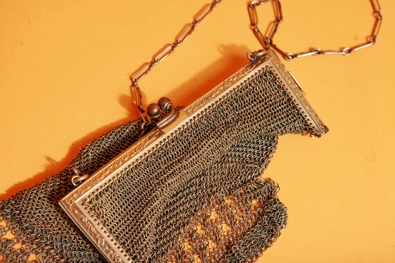 1920s Antique Bronze Etched Brocade Chainmail Purse V… - Gem