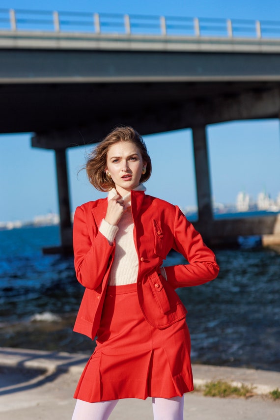 60s Red Long Sleeve Structured Blazer Suit Vintage M… - Gem