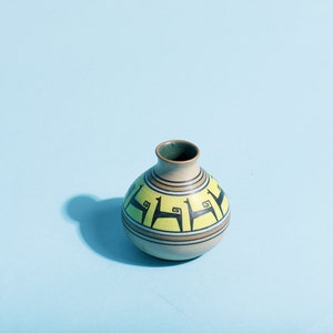 Vintage 60s Peruvian Inca Small Hand Painted Round Ceramic Vase - Etsy