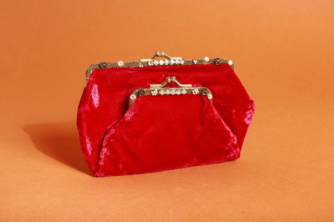 70s Bright Red Velvet Rhinestone Coin Purse Vintage Small Formal Clutch ...