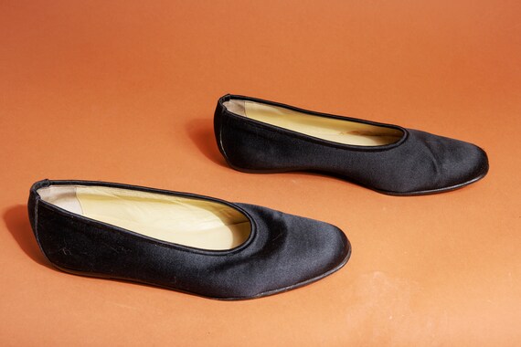 2000s Black Fabric Ballet Flats Vintage Classic Nicol… - Gem