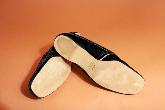 50s Black Velvet Slip On Flats Vintage Textured Gold … - Gem