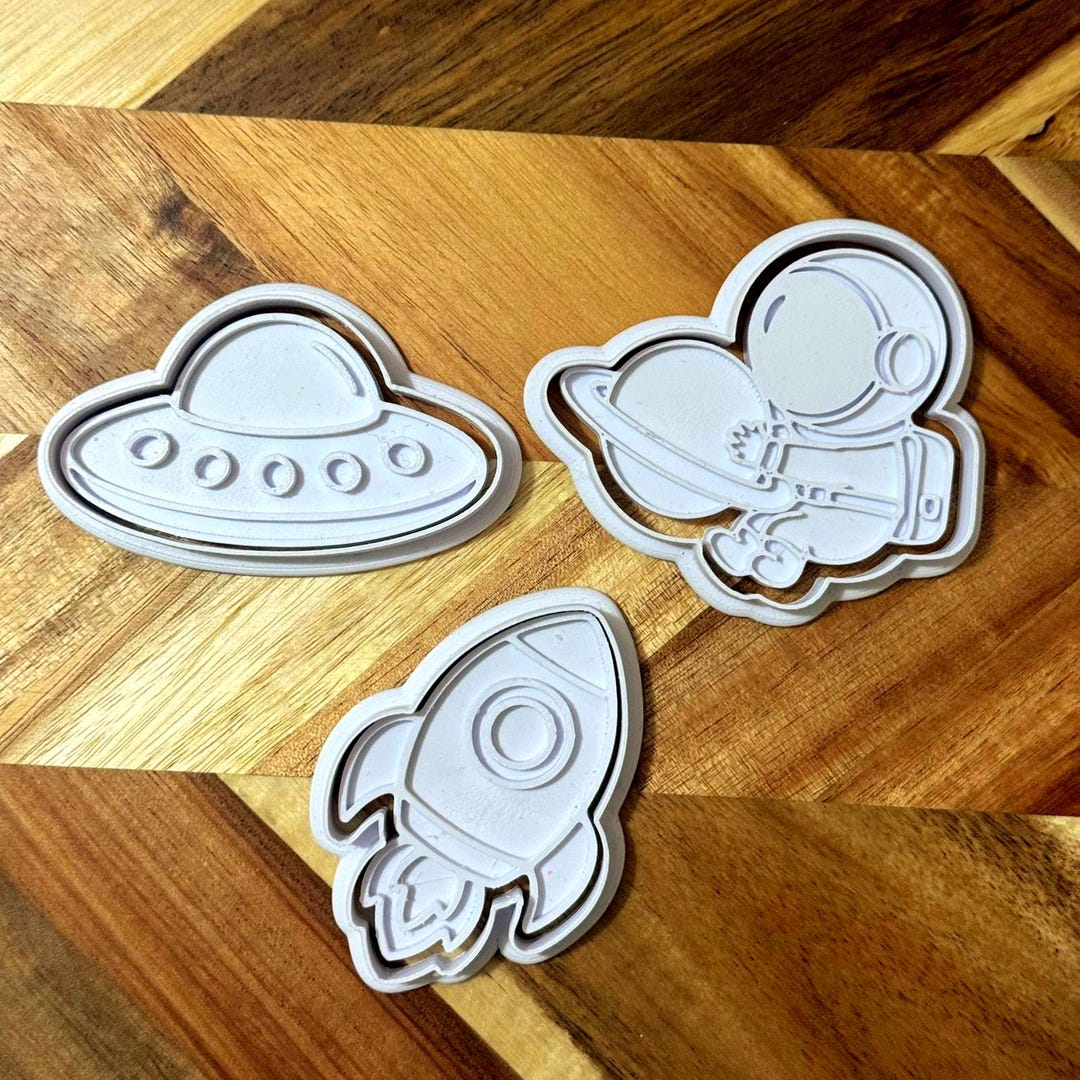 Space Cookie Cutters Set – Rocket, Astronaut & UFO, Galaxy Party Baking ...