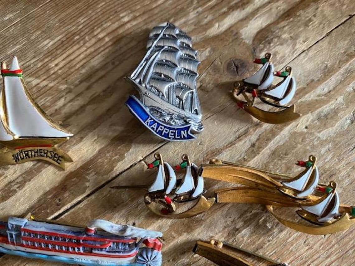 9 Vintage Boat Pins - Etsy