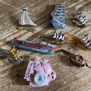 9 Vintage Boat Pins - Etsy