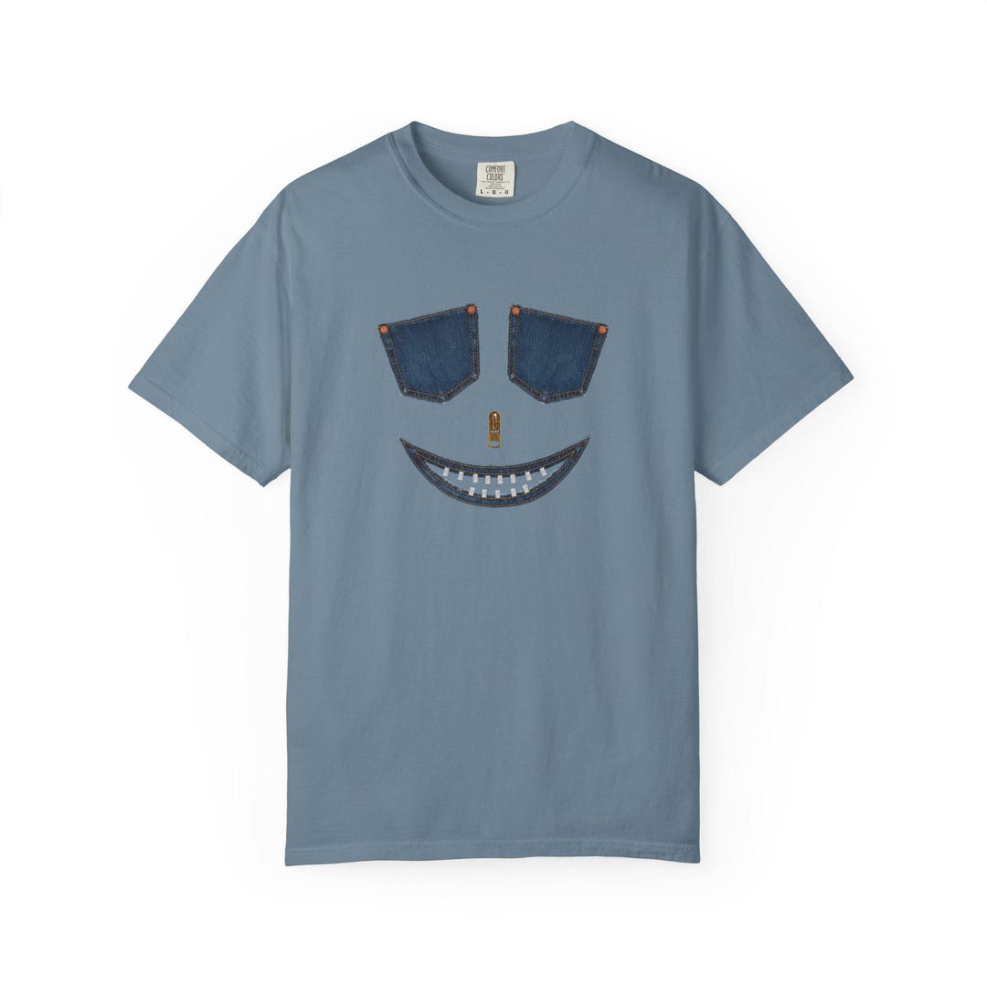 Denim Pocket Smile T-shirt | Face Graphic Shirt, Casual Tee - Etsy
