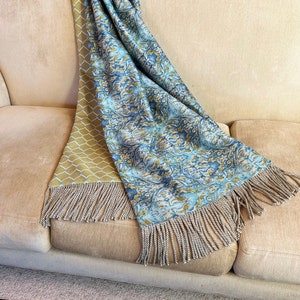 Green Blue Throw Blanket, Spring Fabric Blanket, Southern Designer ...