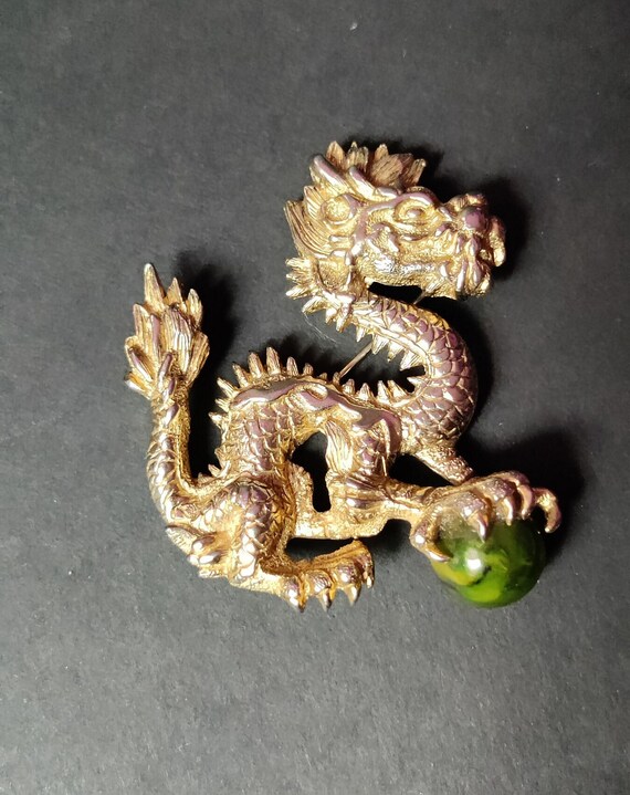 Vintage stone dragon and - Gem