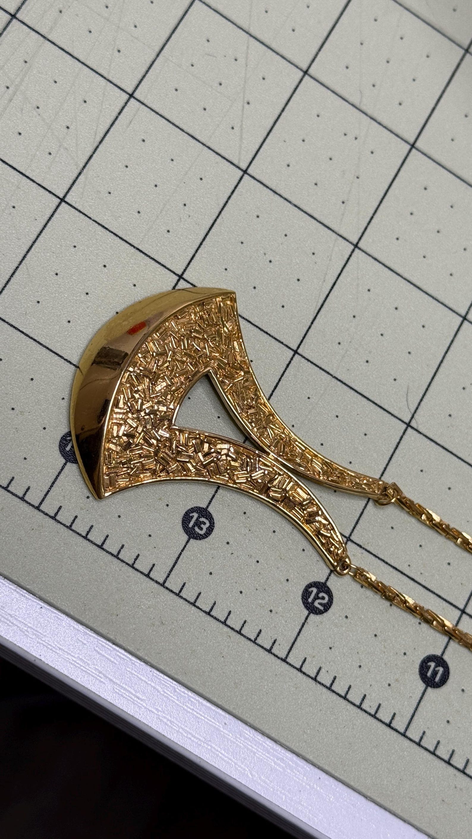 1960s Crown TRIFARI Gold Tone Confetti Nugget MCM Brutalist Pendant ...