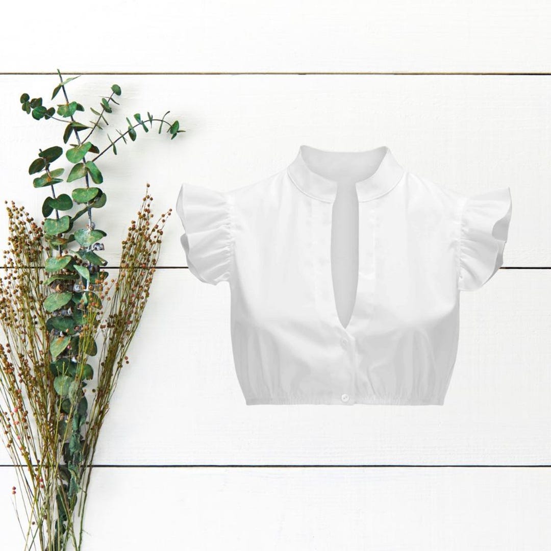 White Dirndl Blouse | Classic German Bavarian Style - Etsy