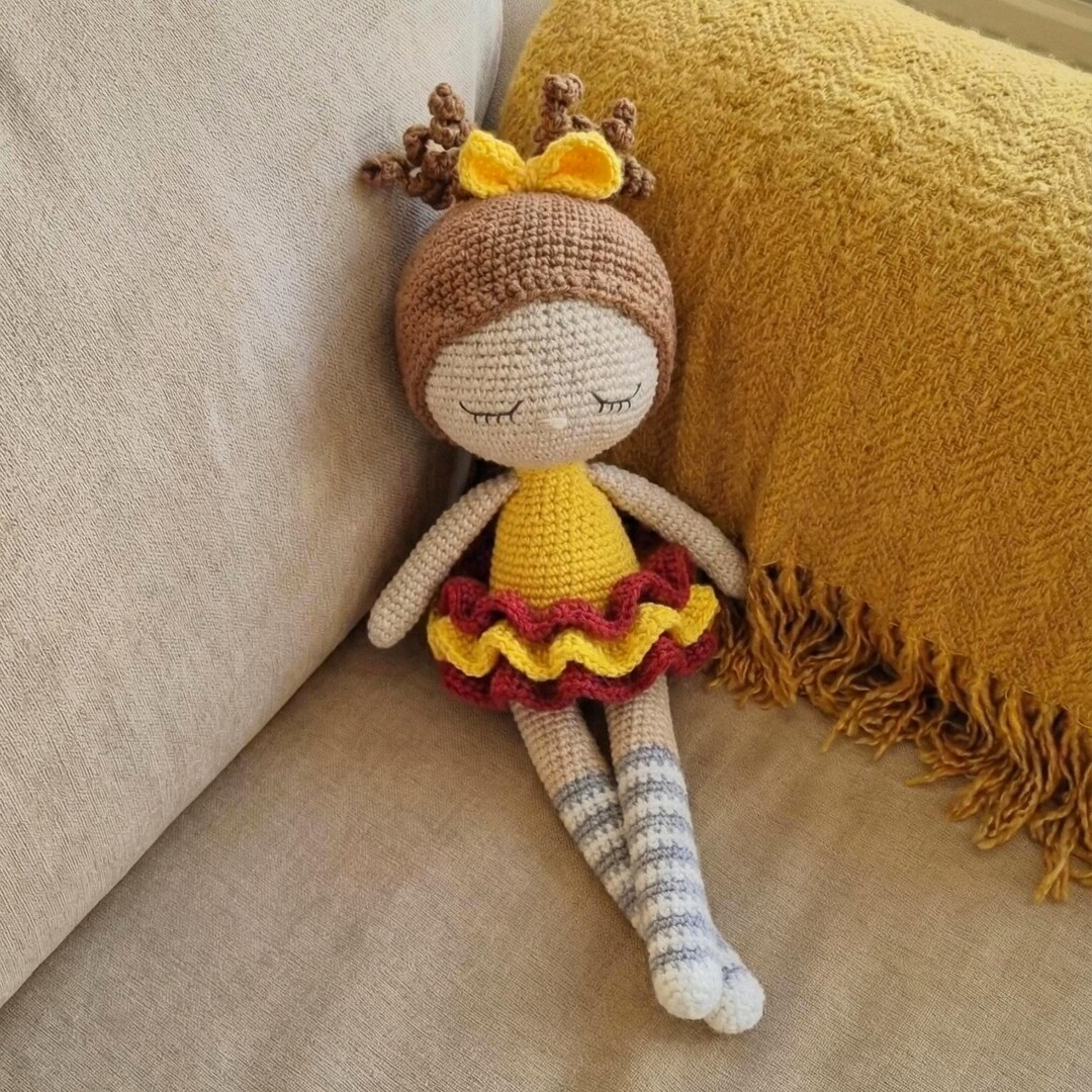 Mini Crochet Doll Pattern, Small Amigurumi Doll, Crochet Doll Pattern ...