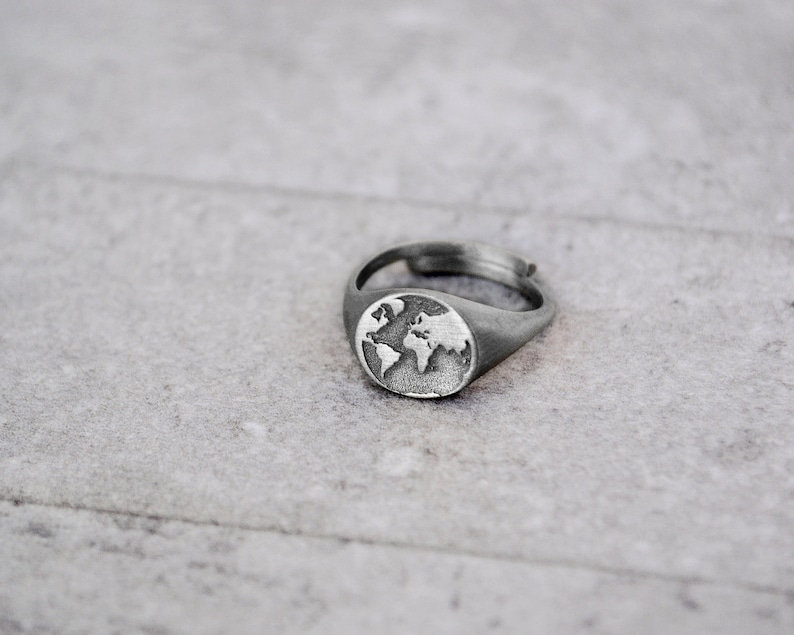 World Map Ring /signet Ring Men / Globe Ring / Mens Ring / - Etsy