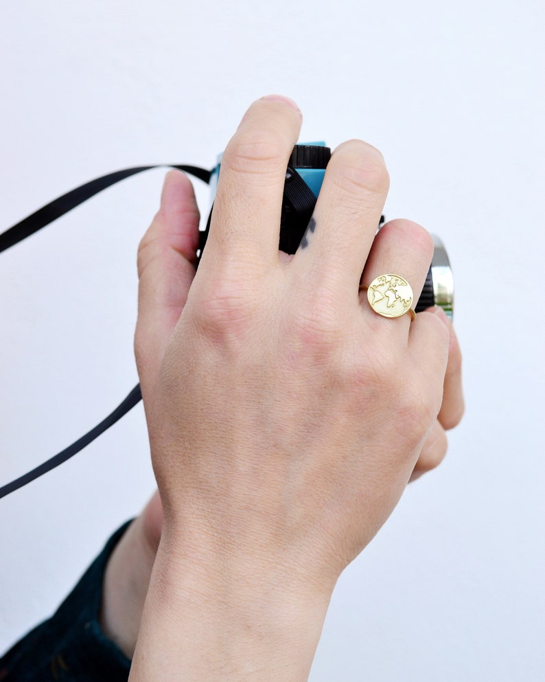 World Map Ring /Travel Ring/Travel Gift/Graduation | Etsy