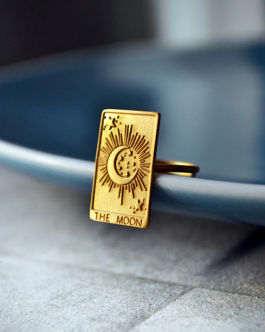 The Moon Tarot Card Celestial Ring With Crescent Half Moon and Stars ...