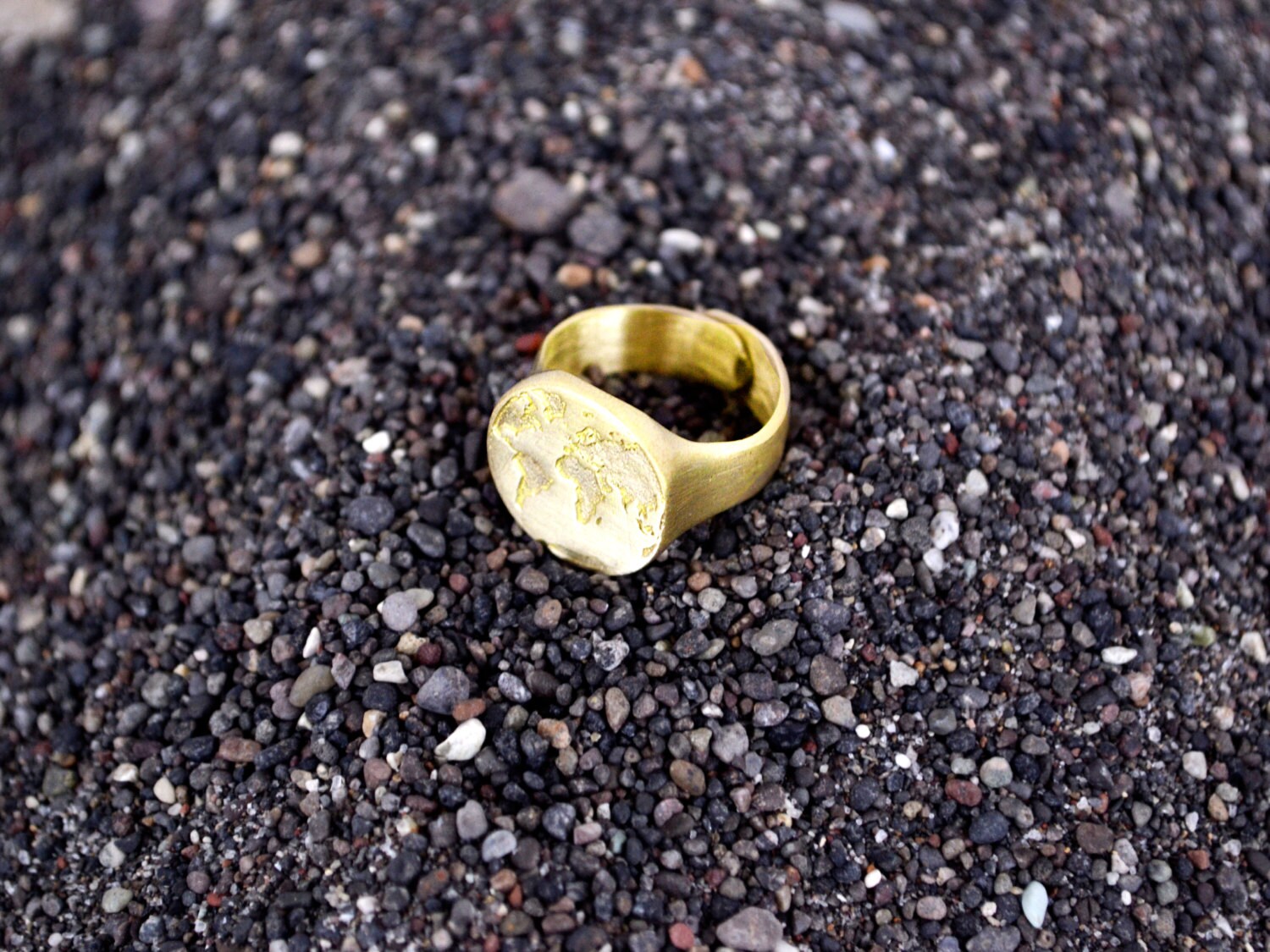 World Map Signet Ring - Adjustable Travel Jewelry Gift - Etsy