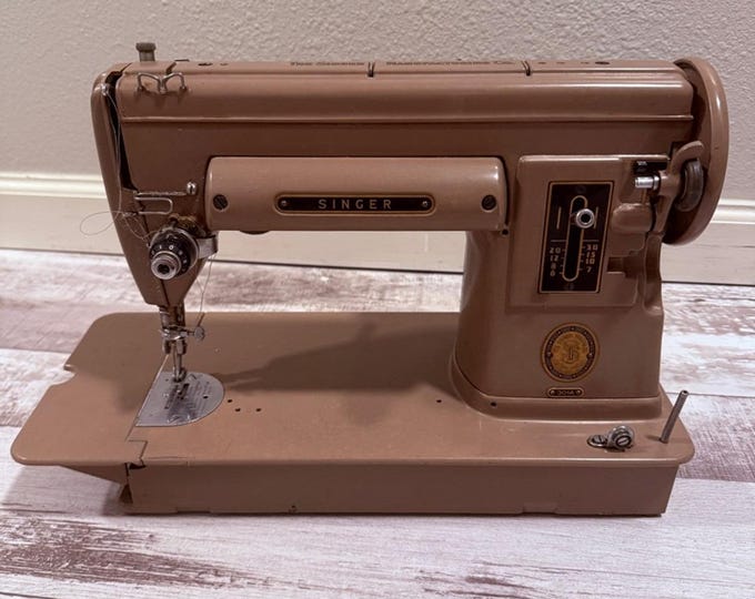 Singer 301A Vintage Tan Long-bed Sewing Machine Beige Portable Heavy ...