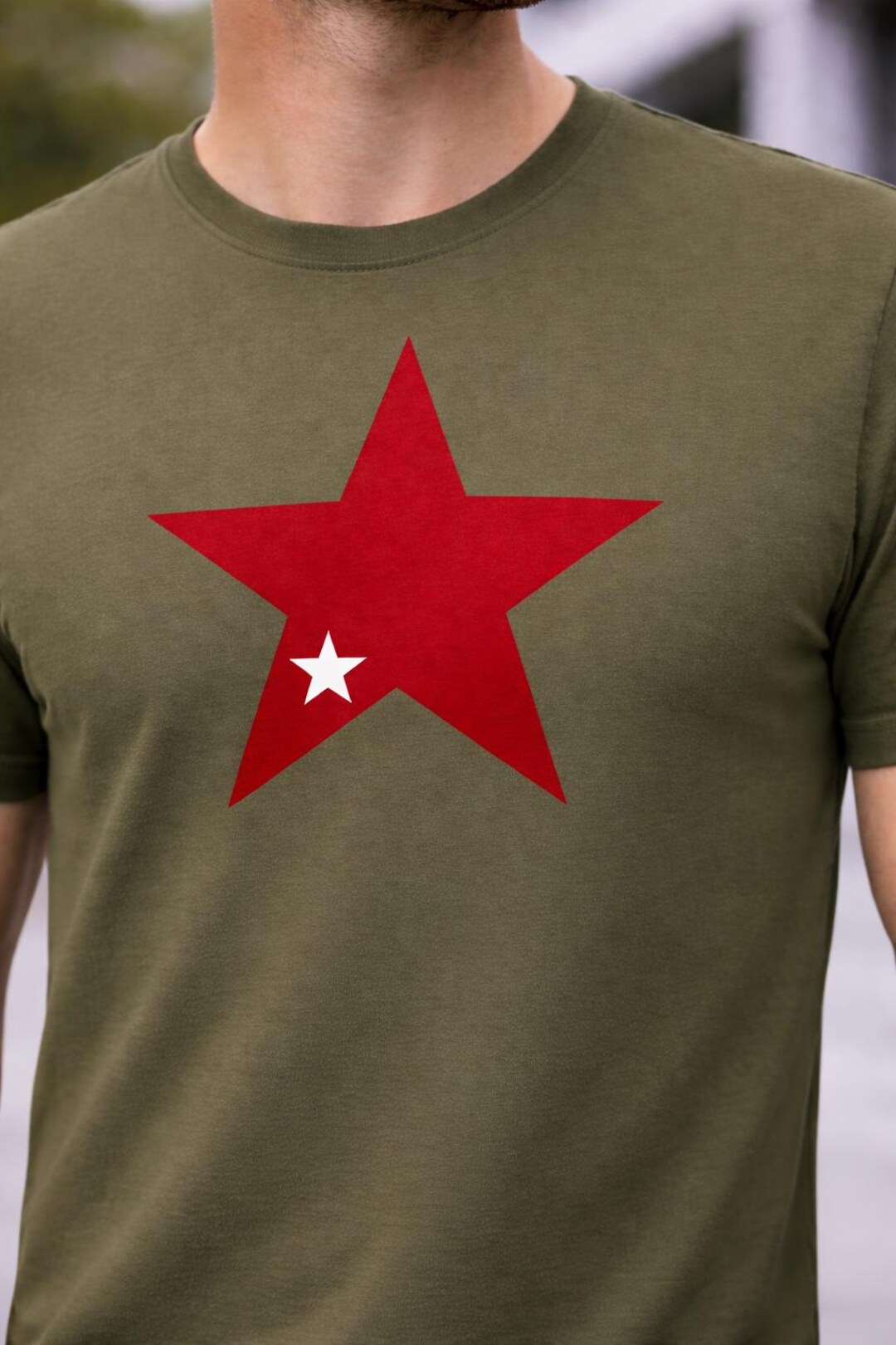 Military Green Red Star T-shirt | Minimalist Graphic Streetwear Tee ...