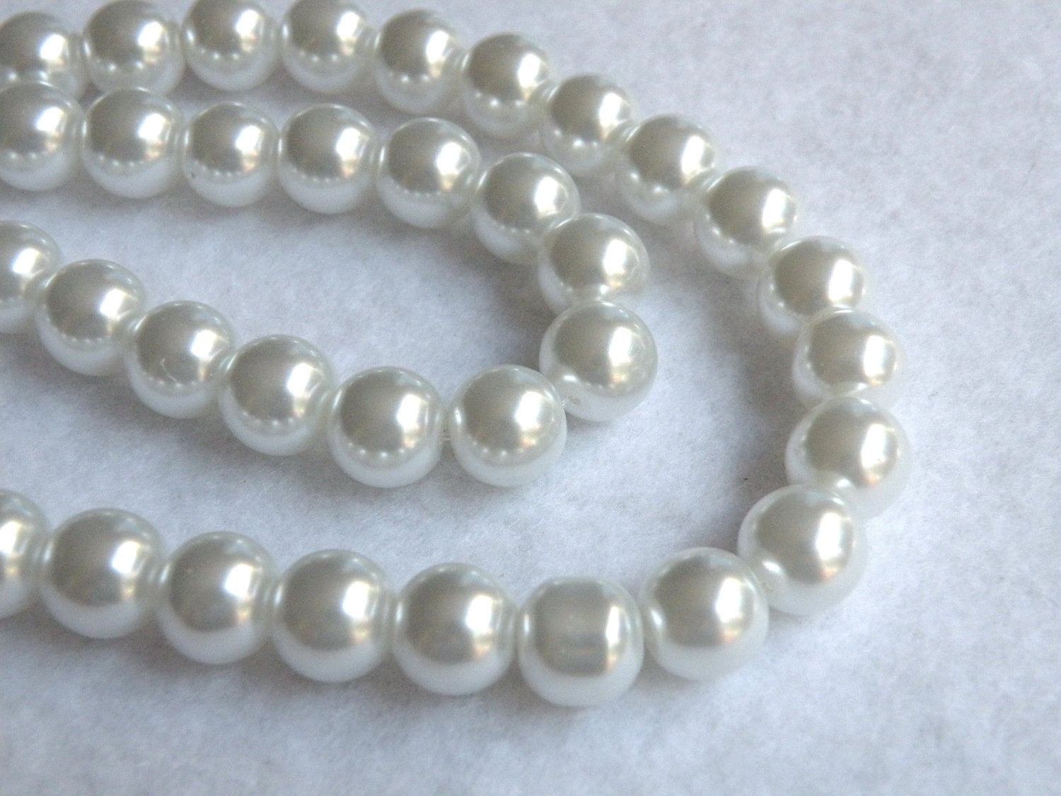 White Glass Pearl Beads Round 10mm Full Strand 7779GB - Etsy