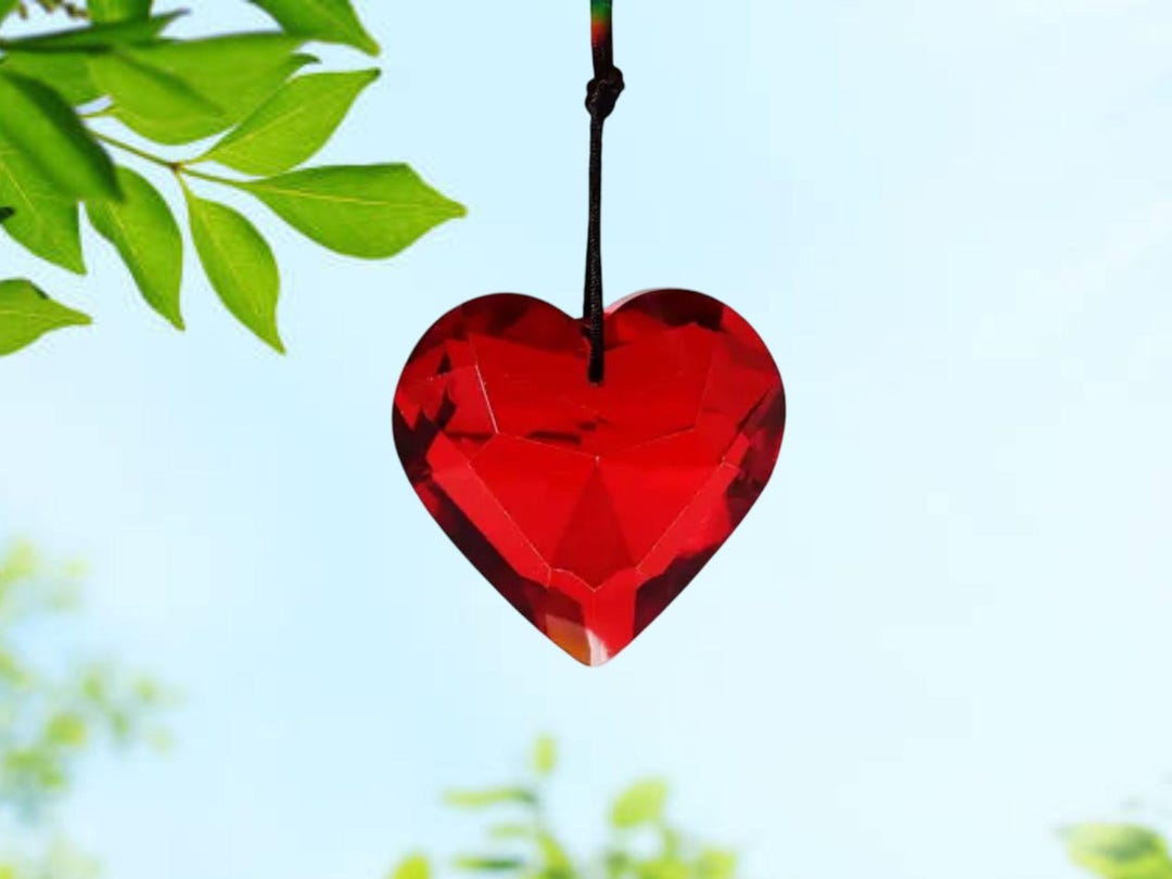 Ruby Red Heart Sun Catcher, Faceted K9 Crystal Glass Pendant, Window Suncatcher Prism 45mm ...