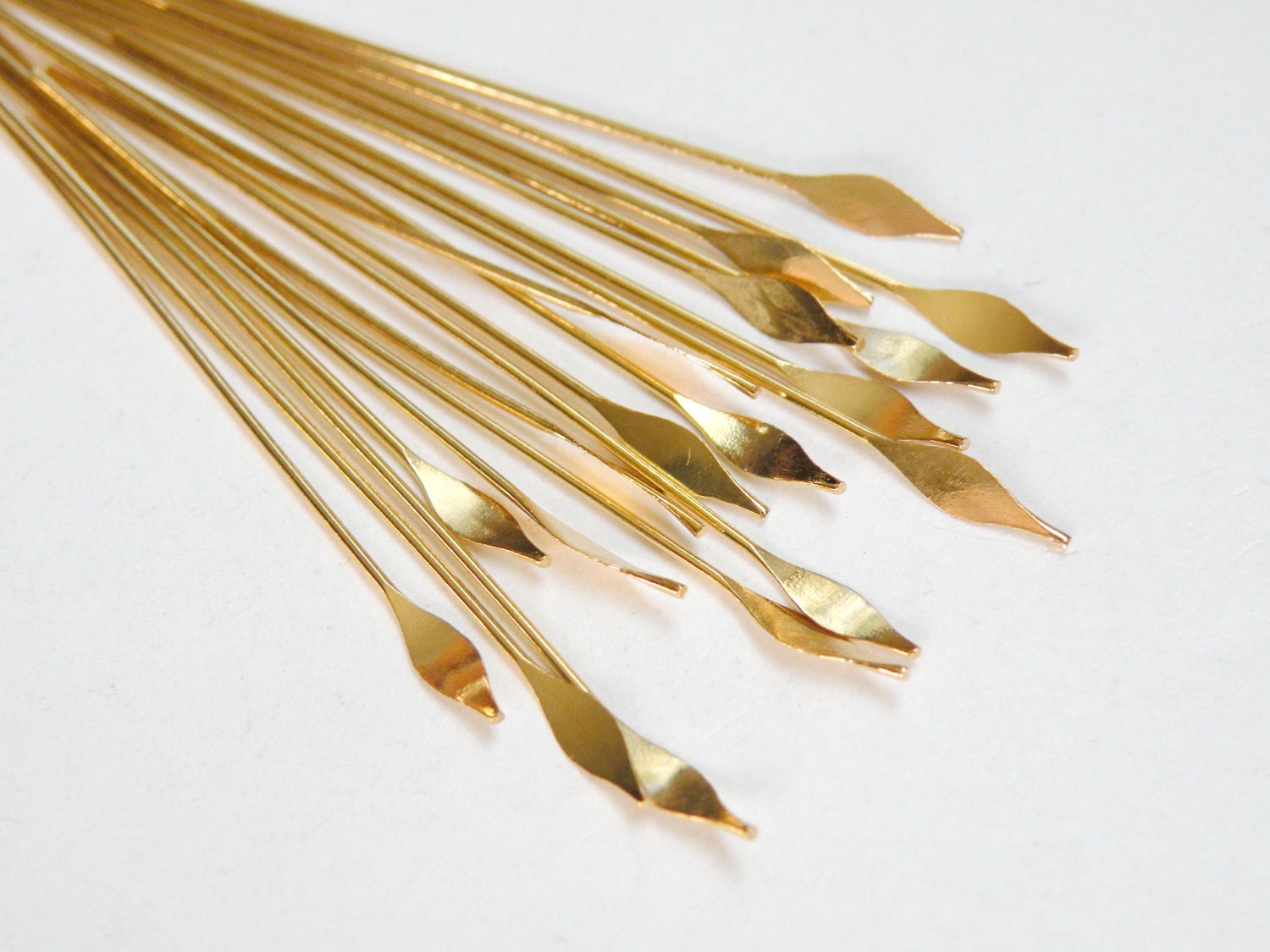 50 Head Pins With Pointed Spear Head 2 Inches Gold Plated Nickel Free ...