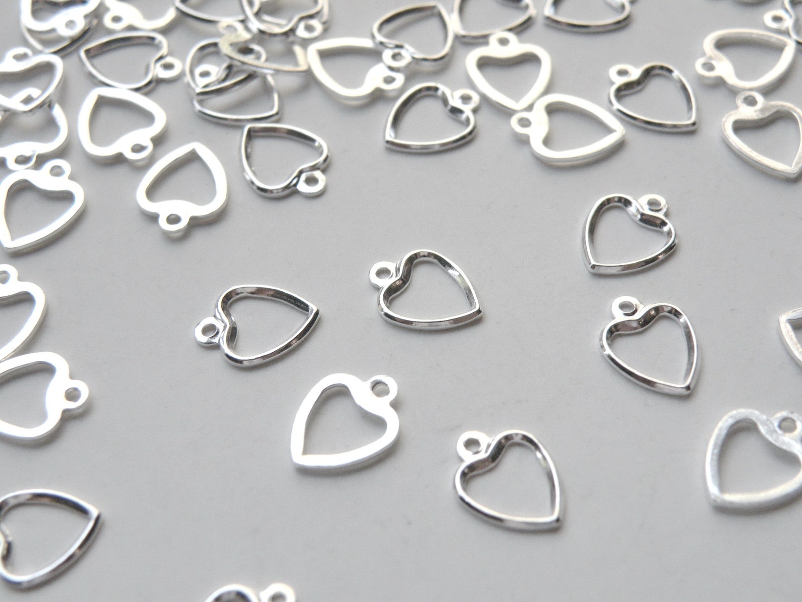 20 Simple Little Open Heart Charms Shiny Silver Plated Nickel Free ...