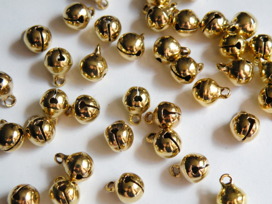 25 Gold Bells Christmas Jingle Bells Round Charms Shiny Gold Wedding ...